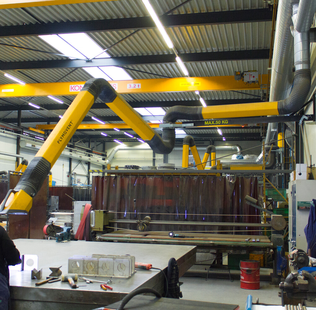 NEC extension crane | Extraction arms | Plymovent